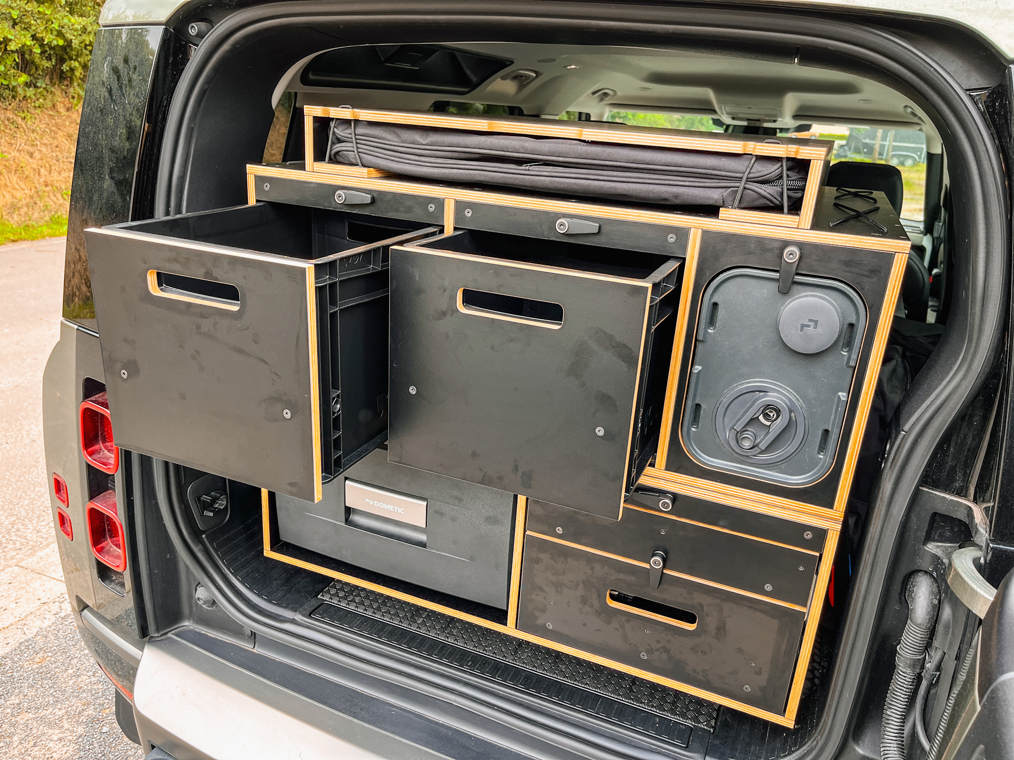 Camping-Box für New Defender Camper & Co